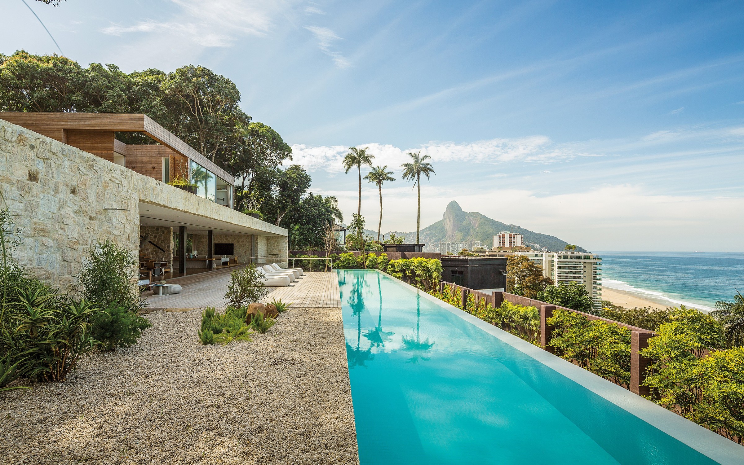 AL House - Projects - Arthur Casas