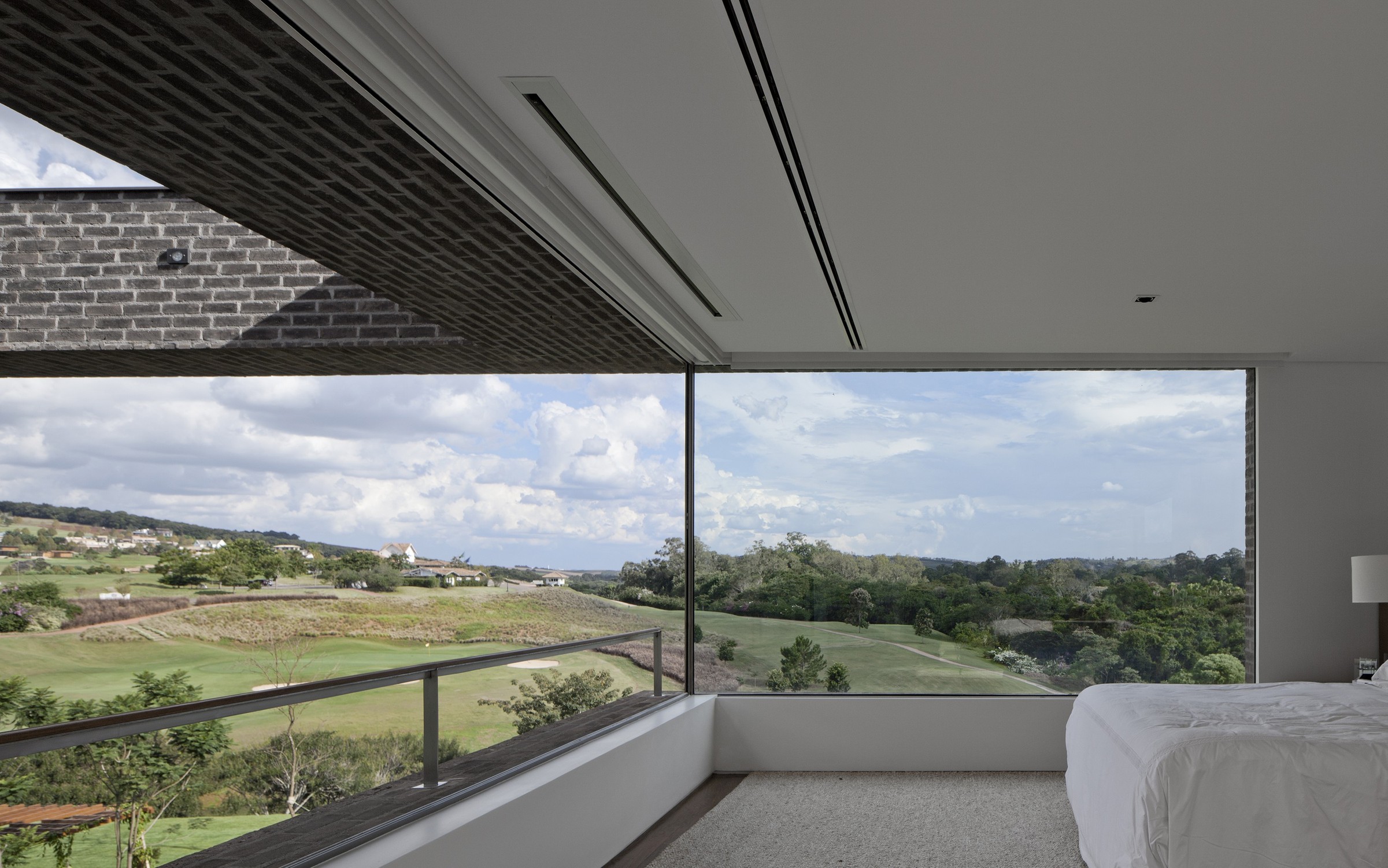 HS House - Projects - Arthur Casas