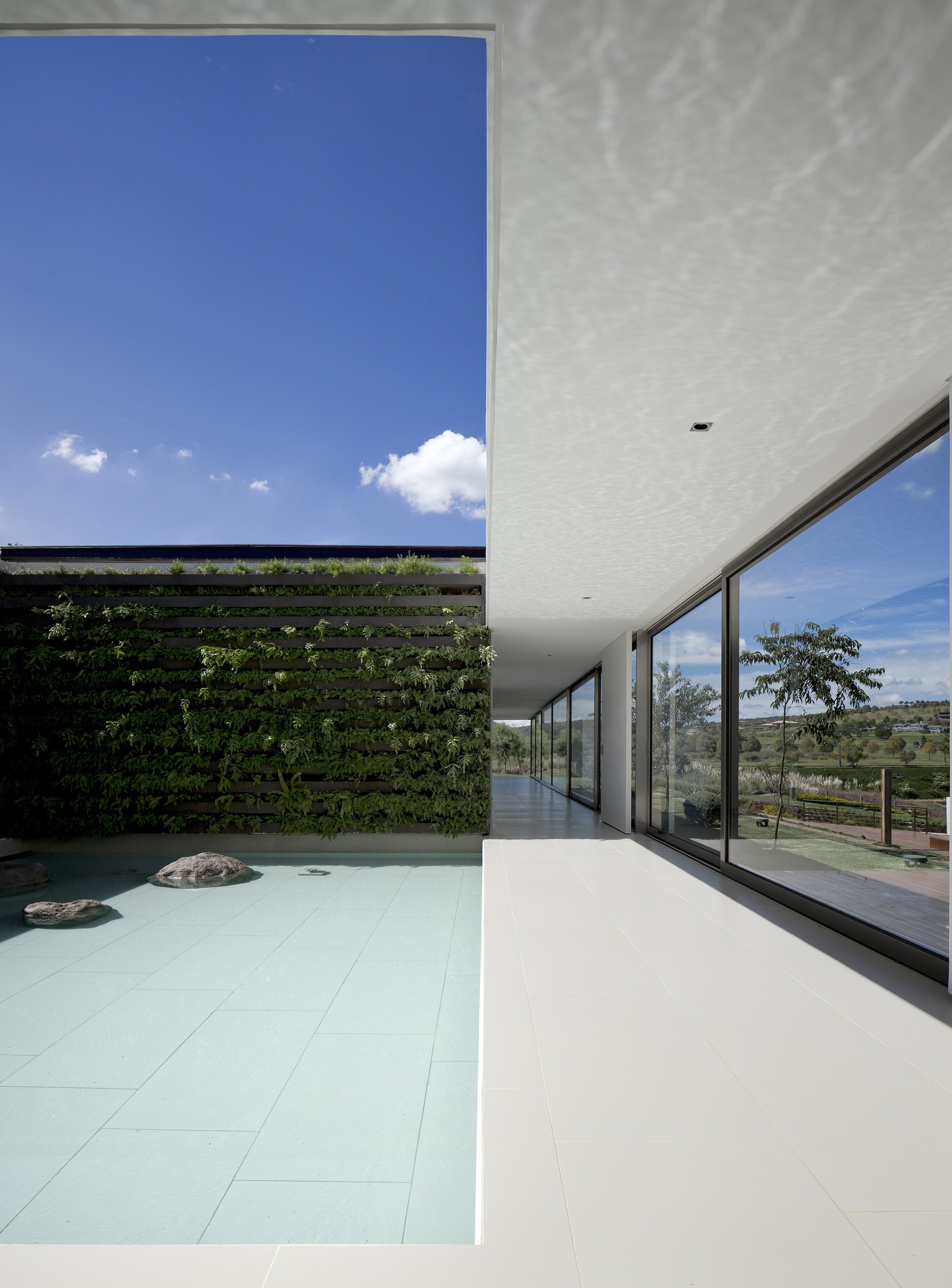 HS House - Projects - Arthur Casas