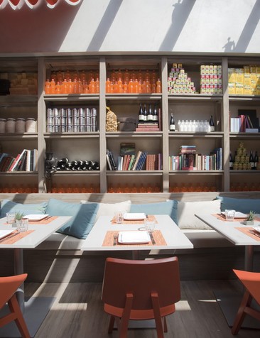 Alma María Restaurant - Projects - Arthur Casas