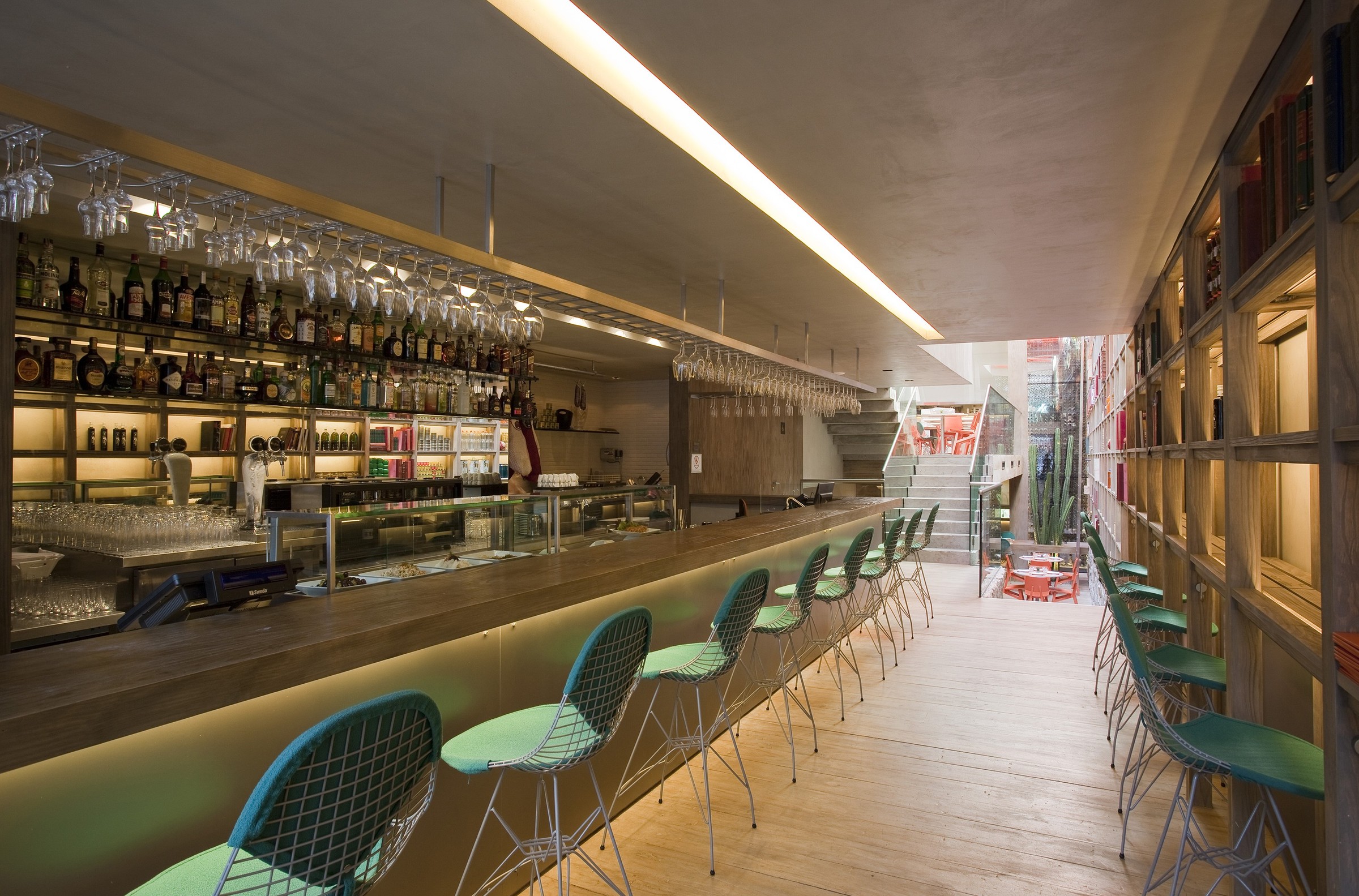 Alma María Restaurant - Projects - Arthur Casas