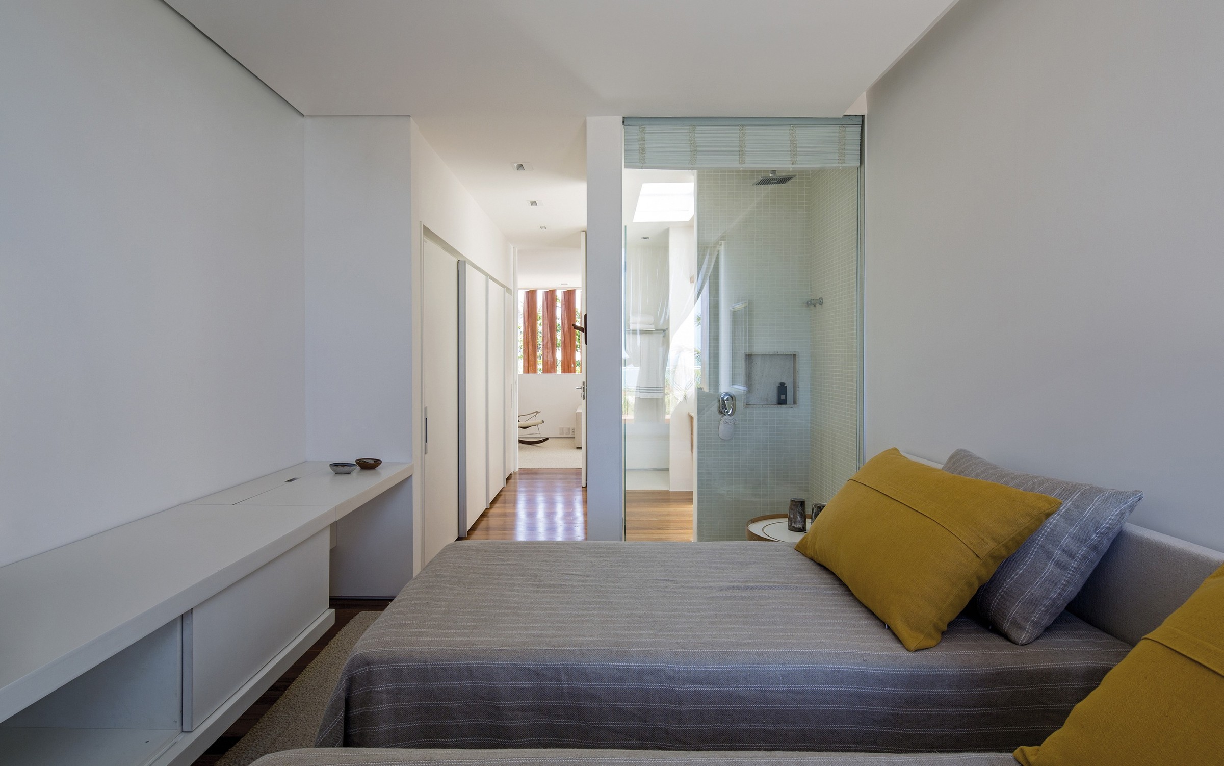 TM House - Projects - Arthur Casas