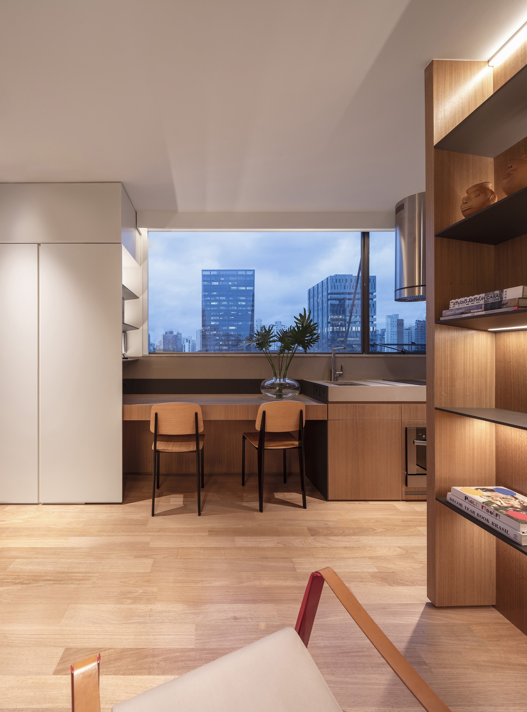 VN Ferreira Lobo Building - Projects - Arthur Casas