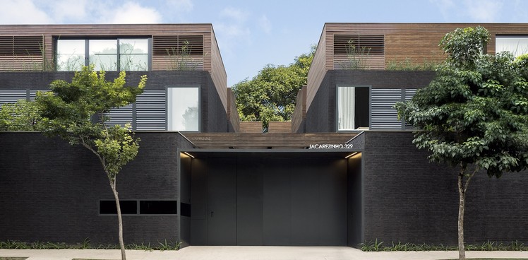 IG House - Projects - Arthur Casas