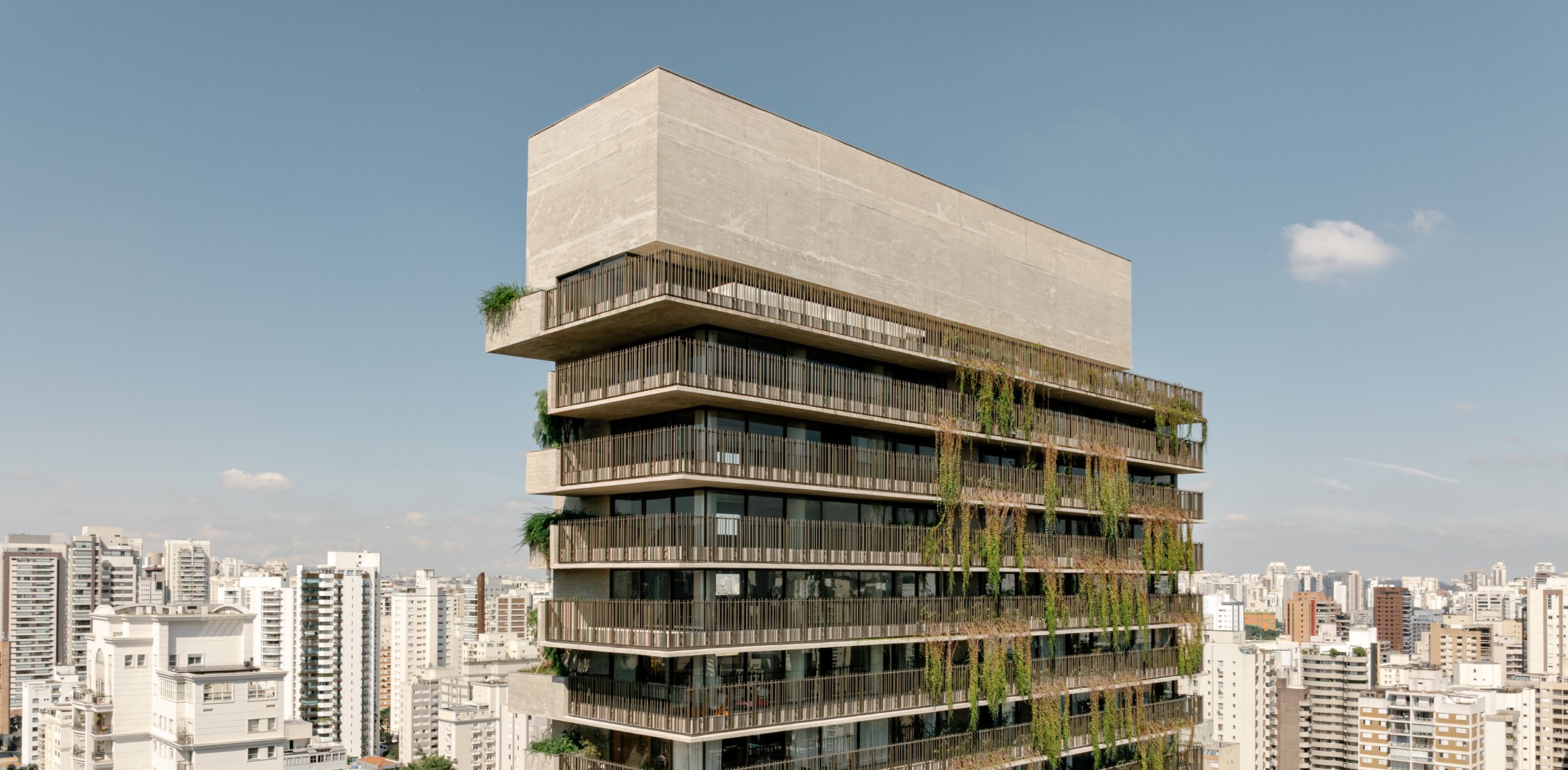 Ibaté / Projects / Studio Arthur Casas